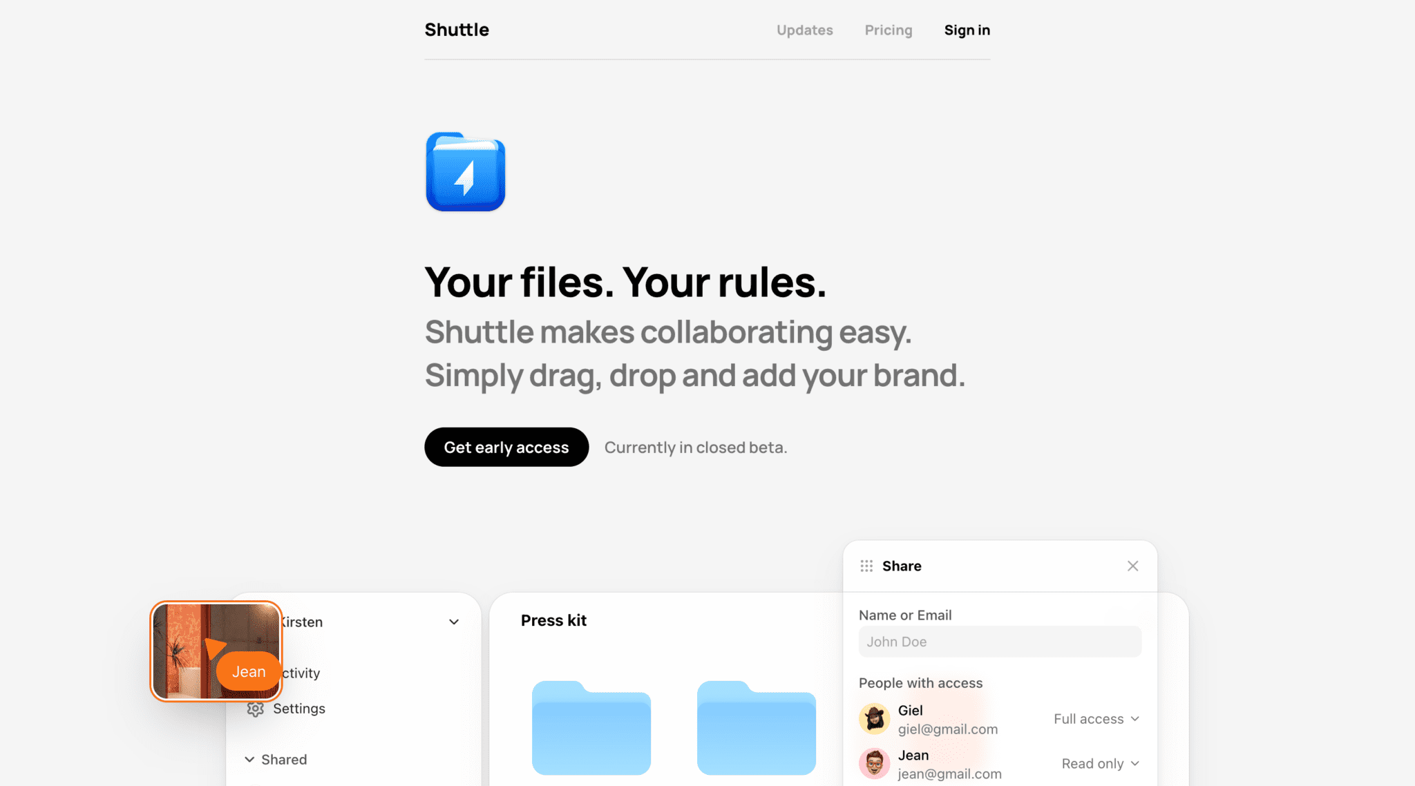 Shuttle on Minimal Gallery